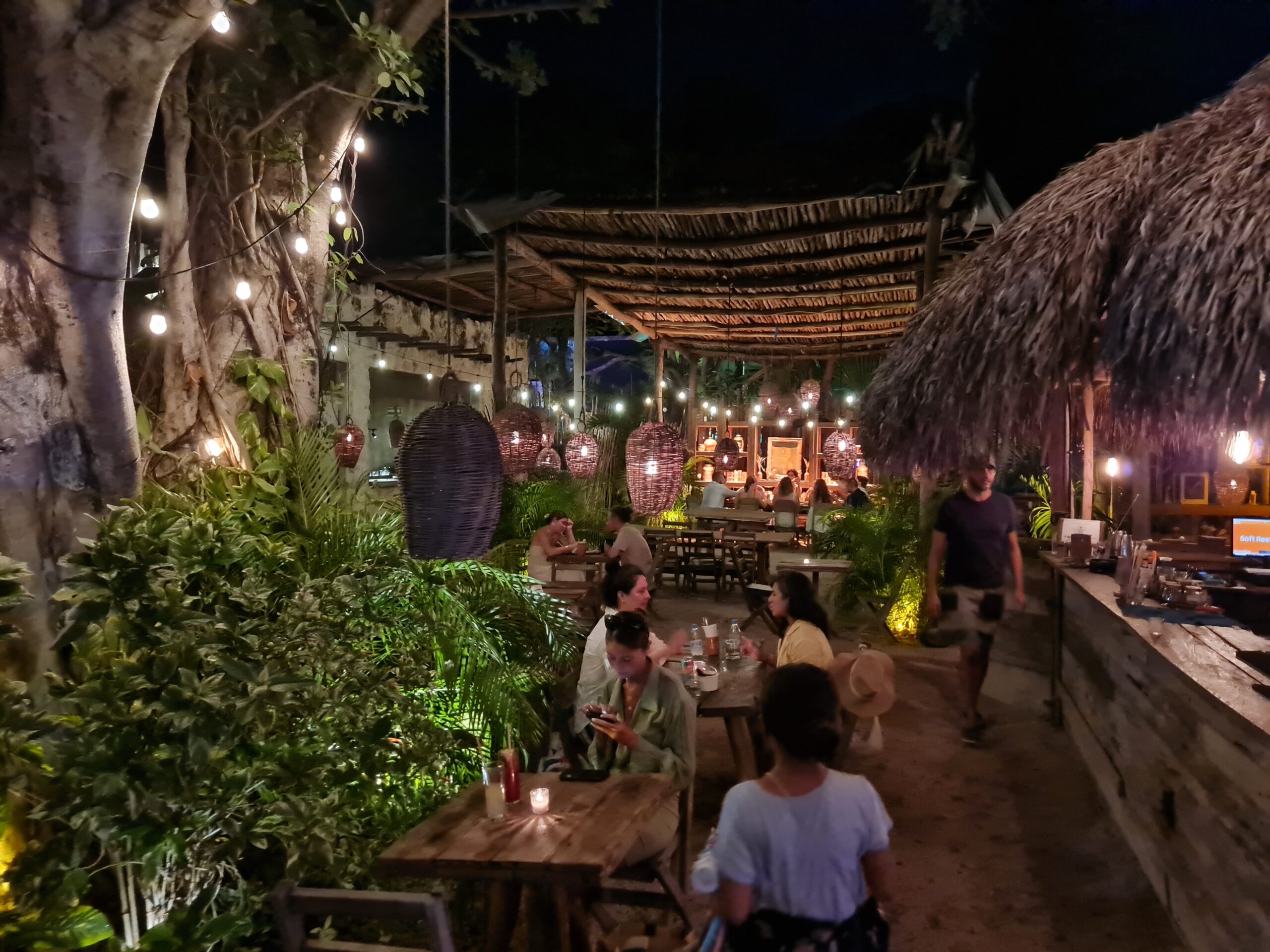 Small restaurant in the town of Tulum - HBFS-Brohers